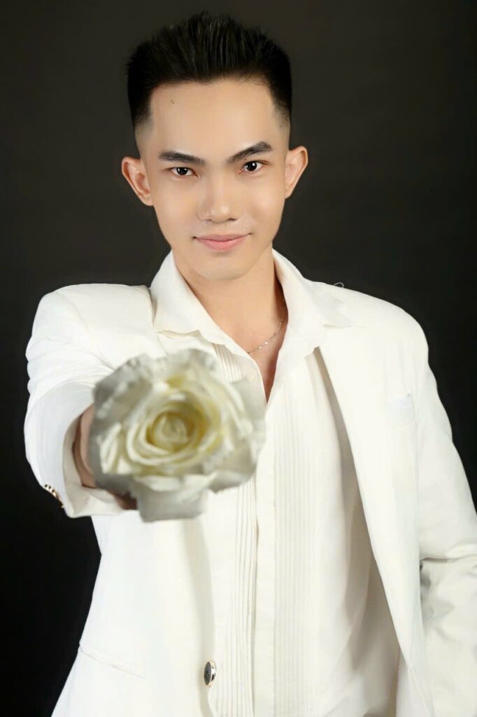 Ms 6107-Kiên sn 2000 /1m70/62kg Zai long an – Mạnh Hà Model cung câp callboy trai gọi gay 3 miền